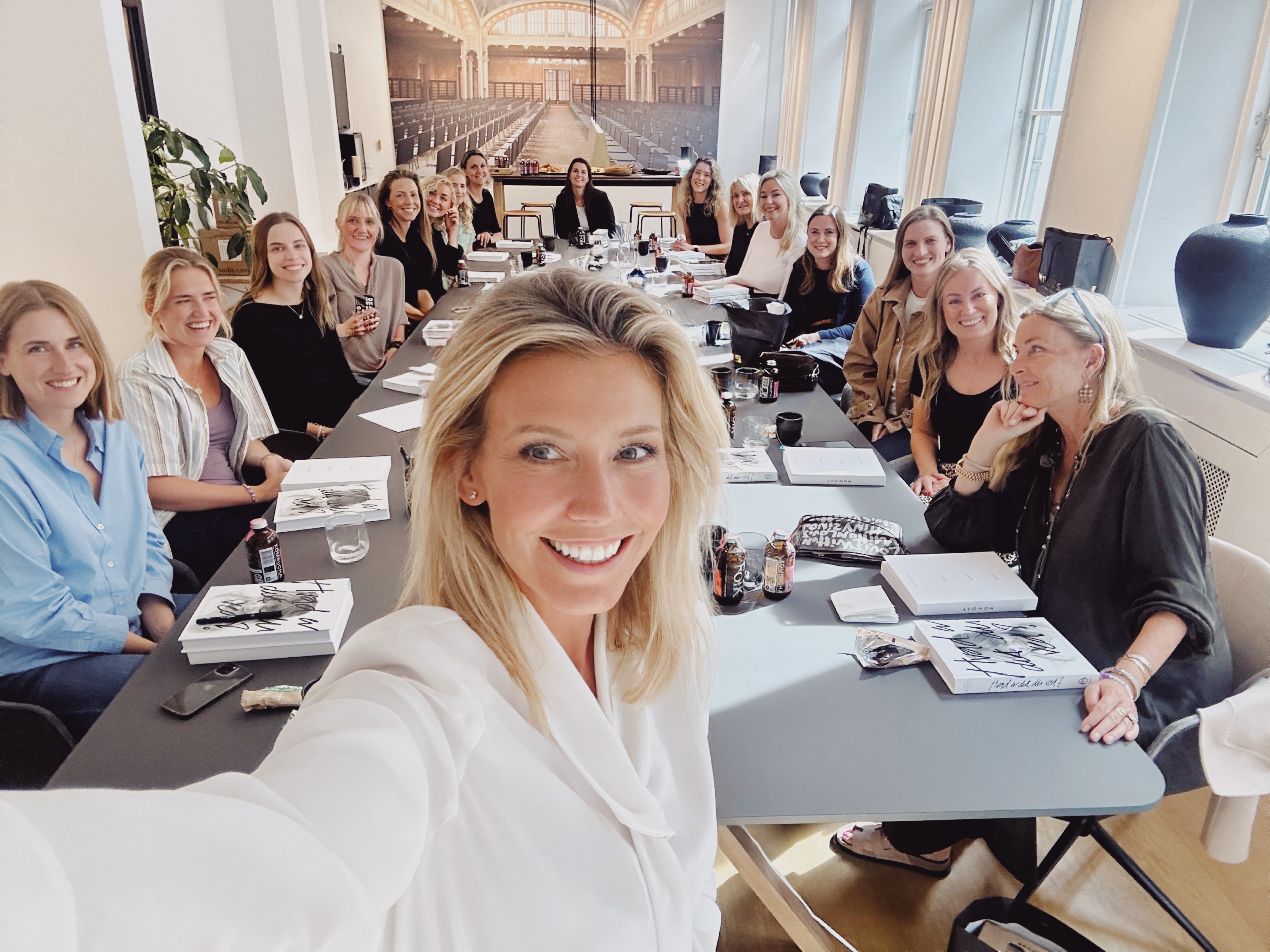 Personaledag, trivsel og udvikling med Carla Mickelborg – MonDay Bliss